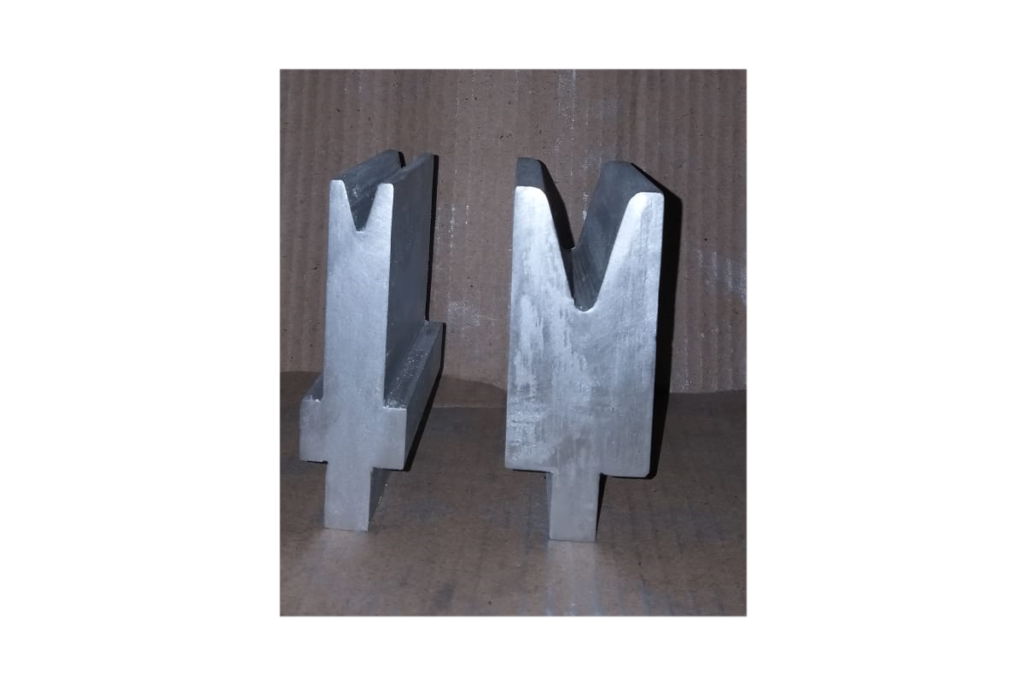 Single V Groove Die - Chamunda Engineering Works